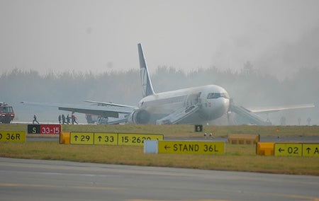 LOT Flight 16 – Sierra Hotel Aeronautics